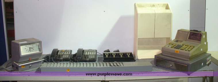 in MANHATTAN, KS | Item 5752 sold | Purple Wave