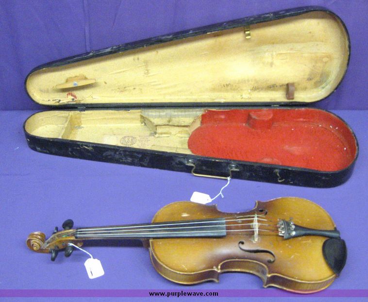 in MANHATTAN, KS | Item 3325 sold | Purple Wave