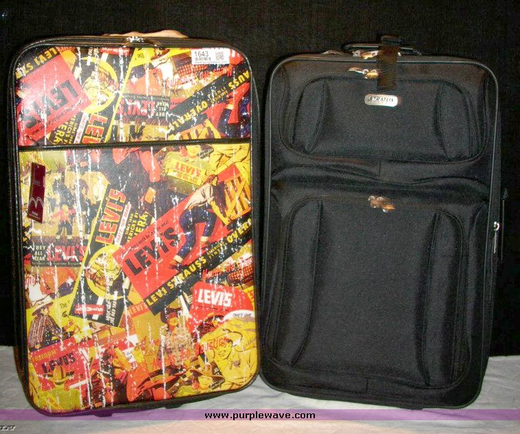 in MANHATTAN, KS | Item 1643 sold | Purple Wave