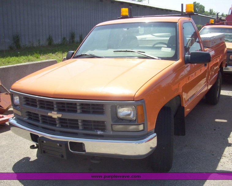 1997 Chevrolet C2500 pickup truck in Hutchinson, KS | Item 5345 sold ...