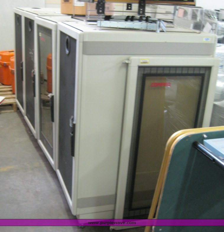 Compaq computer rack in Topeka, KS | Item 8344 sold | Purple Wave