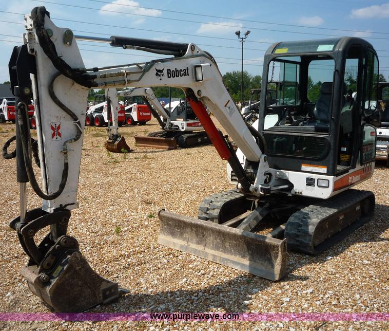 2006 Bobcat 331E excavator in Valley Park, MO | Item 2279 sold | Purple ...