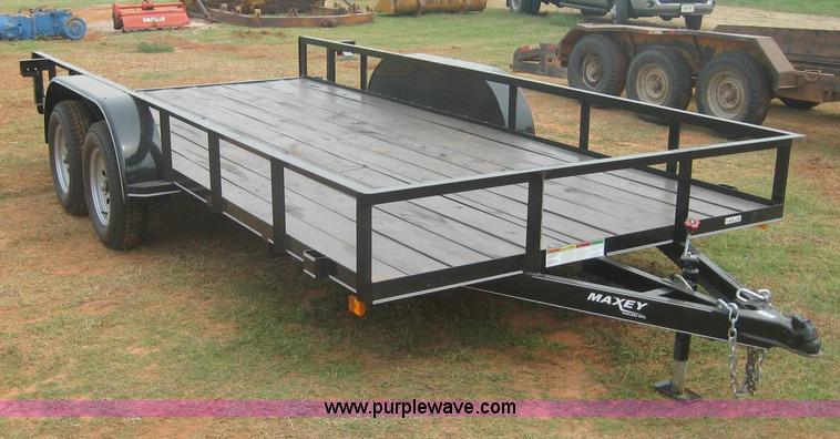 2009 Maxey 16' car trailer in Woodward, OK | Item 8756 sold | Purple Wave