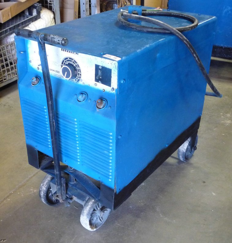 Miller SRH-333 DC arc welder in Kansas City, MO | Item 4122 sold ...