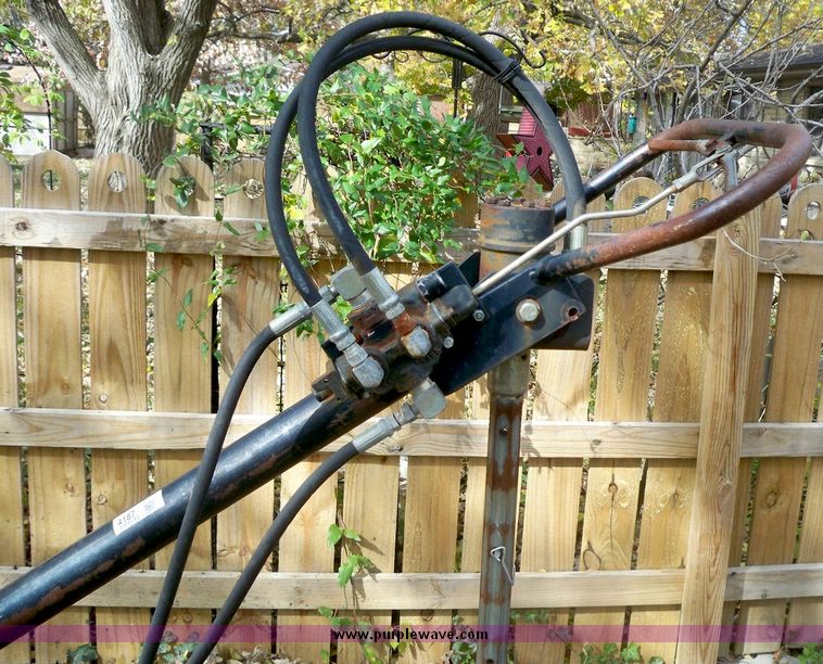 2002 Compac PHD compact towable post auger in Wichita, KS | Item 4187 ...