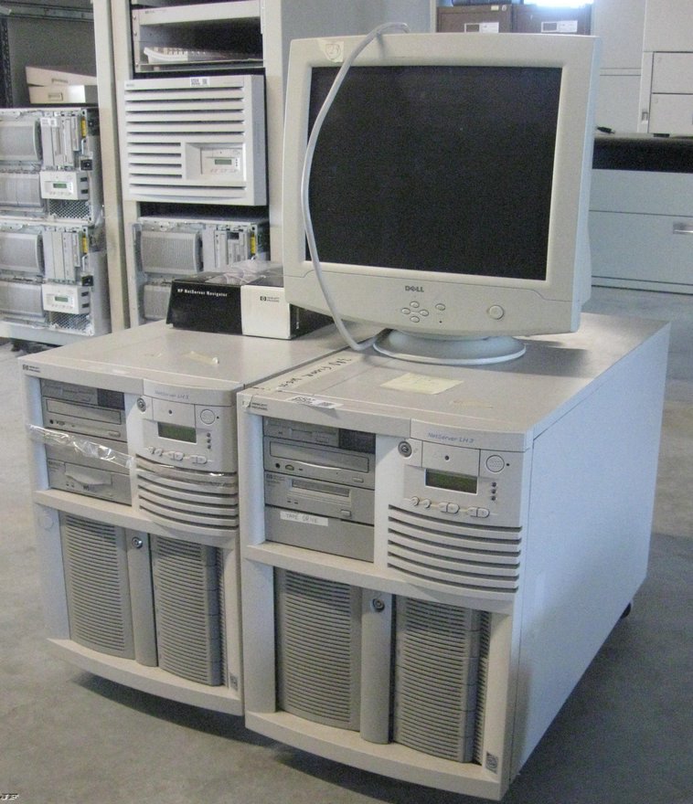 (2) hp LH3 netservers in Iowa City, IA | Item 6507 sold | Purple Wave