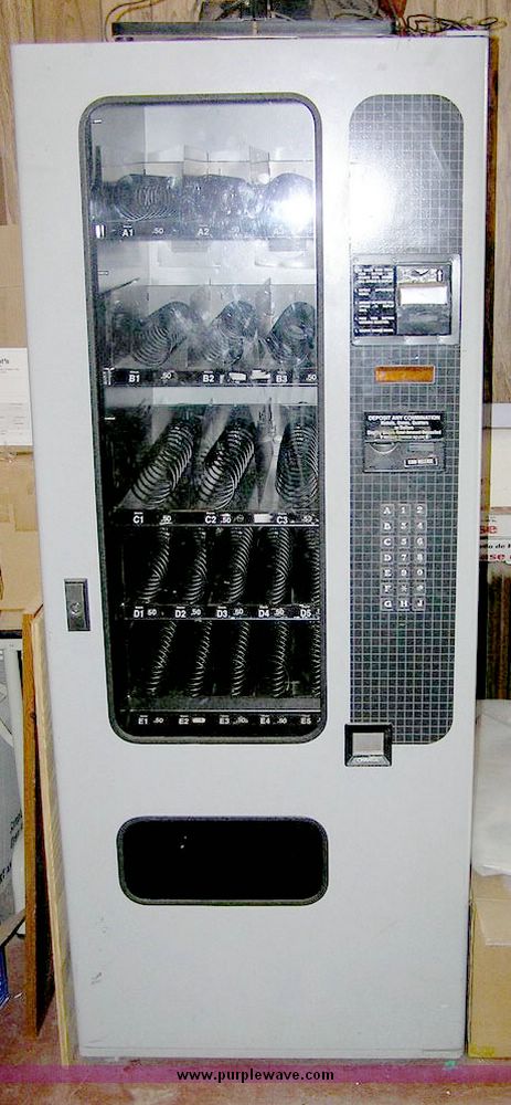 Nama vending machine in Mankato, KS | Item 8386 sold | Purple Wave