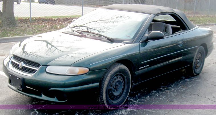 1997 Chrysler Sebring JX in Lee's Summit, MO | Item 3976 sold | Purple Wave