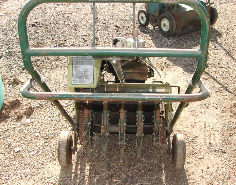 Ryan lawn aerator in Manhattan, KS | Item 9009 sold | Purple Wave