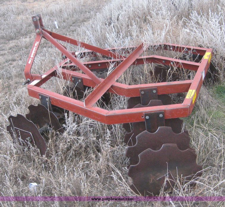 The Leinbach line double offset disc in Garden City, KS | Item 8978 ...