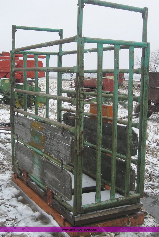 Arkfeld Instant Way scale in Wakarusa, KS | Item 7779 sold | Purple Wave