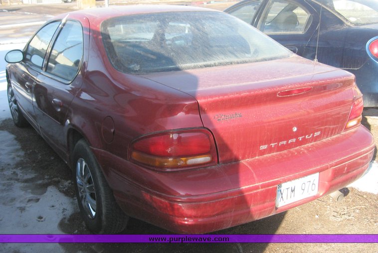 2000 Dodge Stratus SE in Liberal, KS | Item 3923 sold | Purple Wave