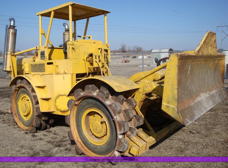 FWD Wagner WC-430 compactor in Spring Hill, KS | Item 1303 sold ...