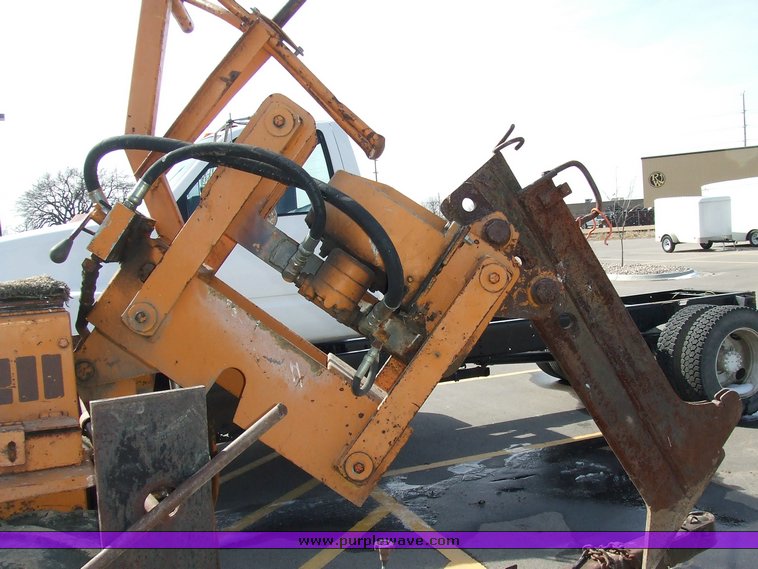 Case Mini Sneaker vibratory plow with shop built trailer in Manhattan ...