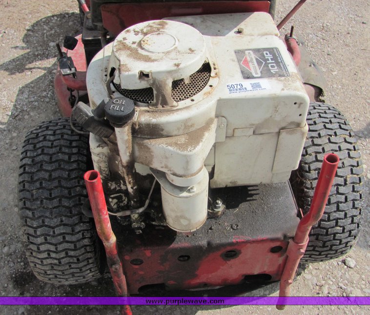 Snapper 30" riding lawn mower in Neodesha, KS | Item 5079 sold | Purple ...