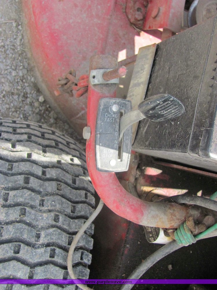 Snapper 30" riding lawn mower in Neodesha, KS | Item 5079 sold | Purple ...