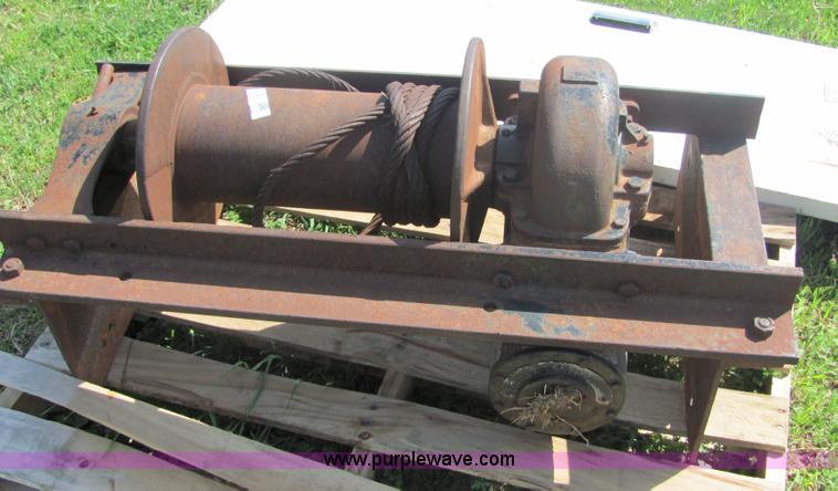 Tulsa PTO driven winch in Guthrie, OK | Item 6745 sold | Purple Wave
