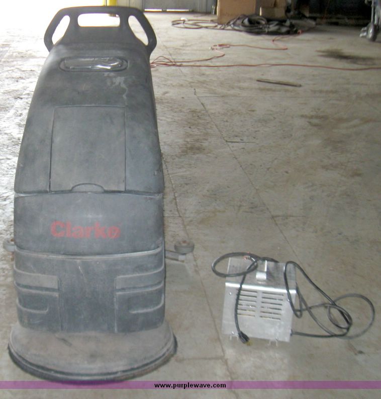 Clarke Encore S class compact floor machine in Lee's Summit, MO | Item ...