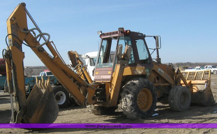 1991 Case 780D loader backhoe in Herington, KS | Item 6046 sold ...