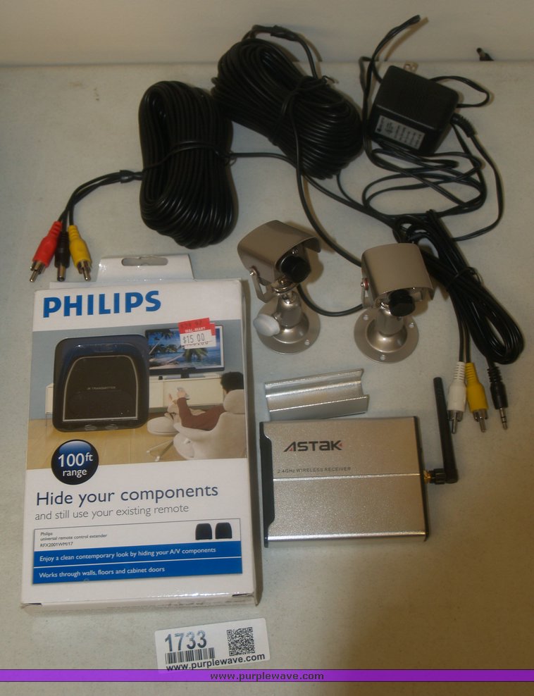 Assorted home security electronic accessories in Manhattan, KS | Item ...