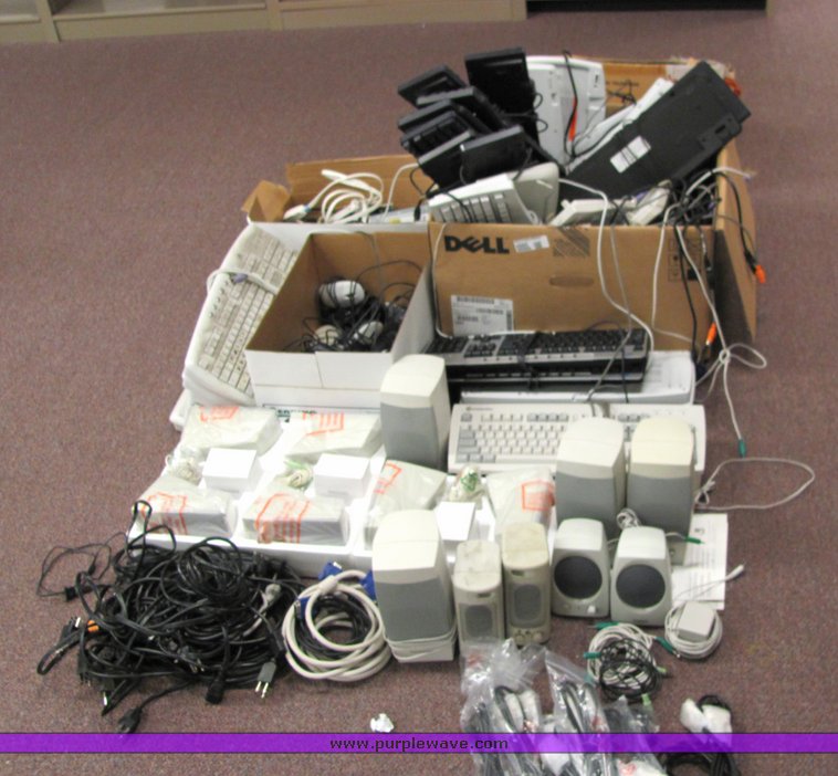 Assorted computer peripherals in Derby, KS | Item 4095 sold | Purple Wave
