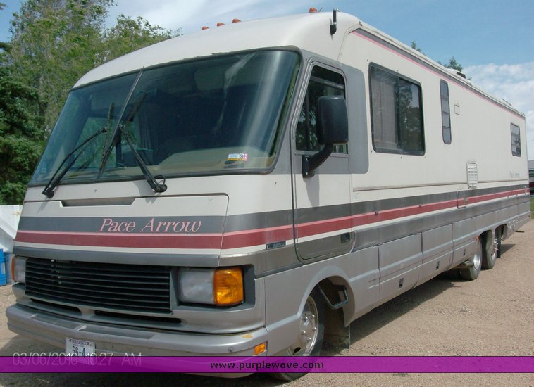1991 Pace Arrow Class A 37' motor home in Loup City, NE | Item 1009 ...