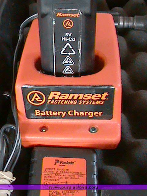 Ramset M150 automatic fastening system with battery and battery charger ...