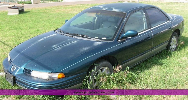 1993 Eagle Vision TSI in Garden City, KS | Item 6843 sold | Purple Wave