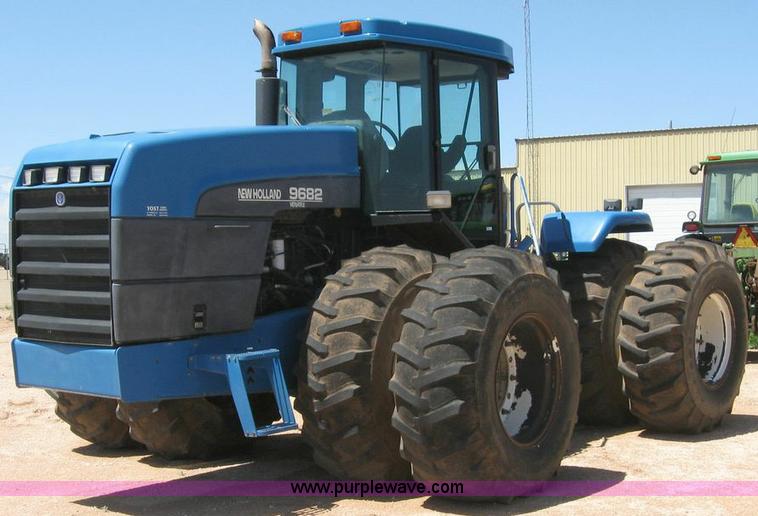 1997 New Holland 9682 tractor in Clovis, NM | Item 6939 sold | Purple Wave