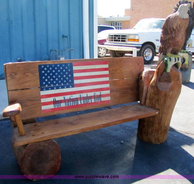 Bald Eagle bench with American flag chainsaw art carving in Gardner, KS ...