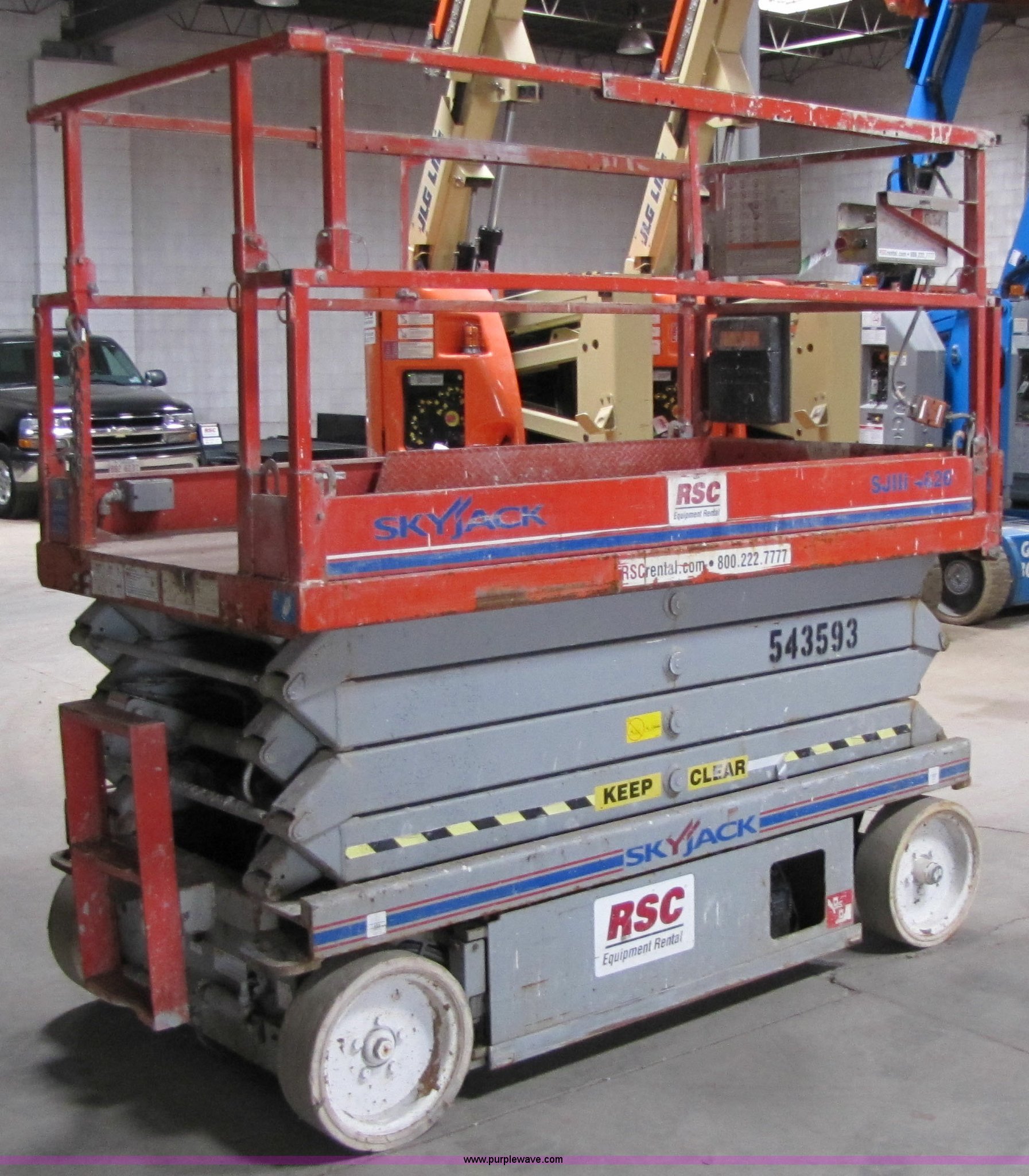 2005 Skyjack SJIII 4626 scissor lift in Elk Grove Village, IL | Item ...