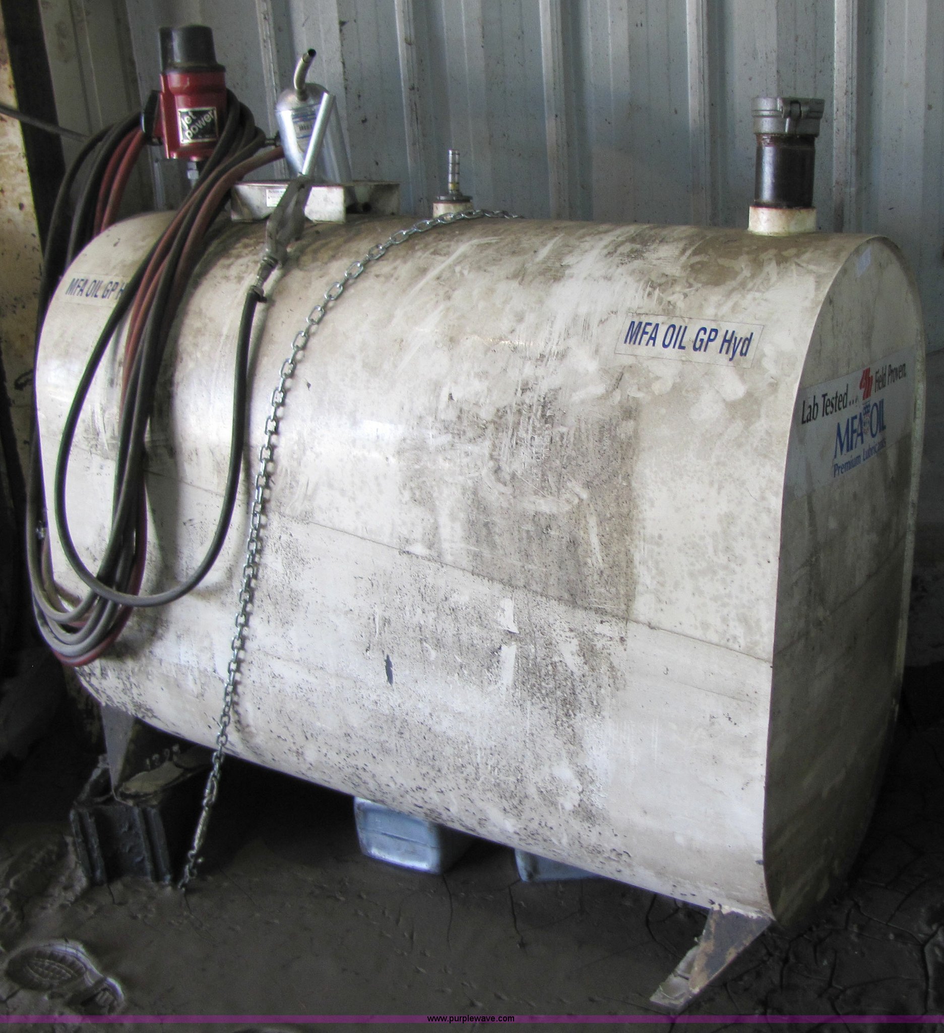 300 gallon hydraulic fluid tank in Trenton, MO | Item 3024 sold ...