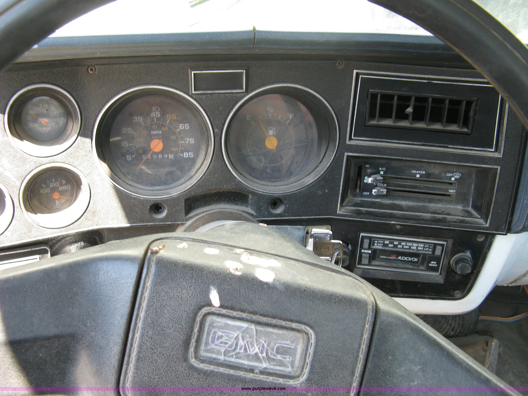 1986 GMC C3500 pickup truck in Kechi, KS | Item 4811 sold | Purple Wave