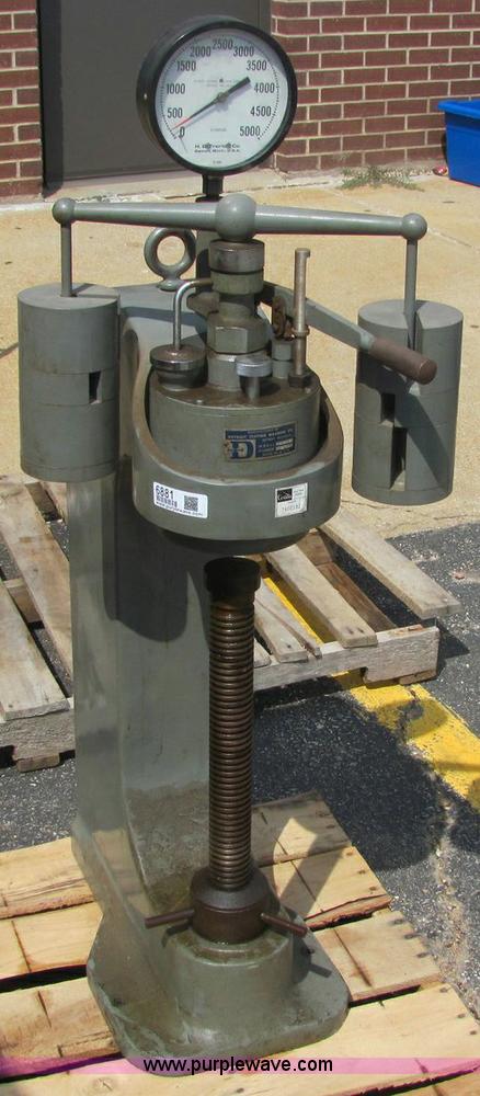 Detroit testing hardness tester in Newton, KS | Item 6881 sold | Purple ...