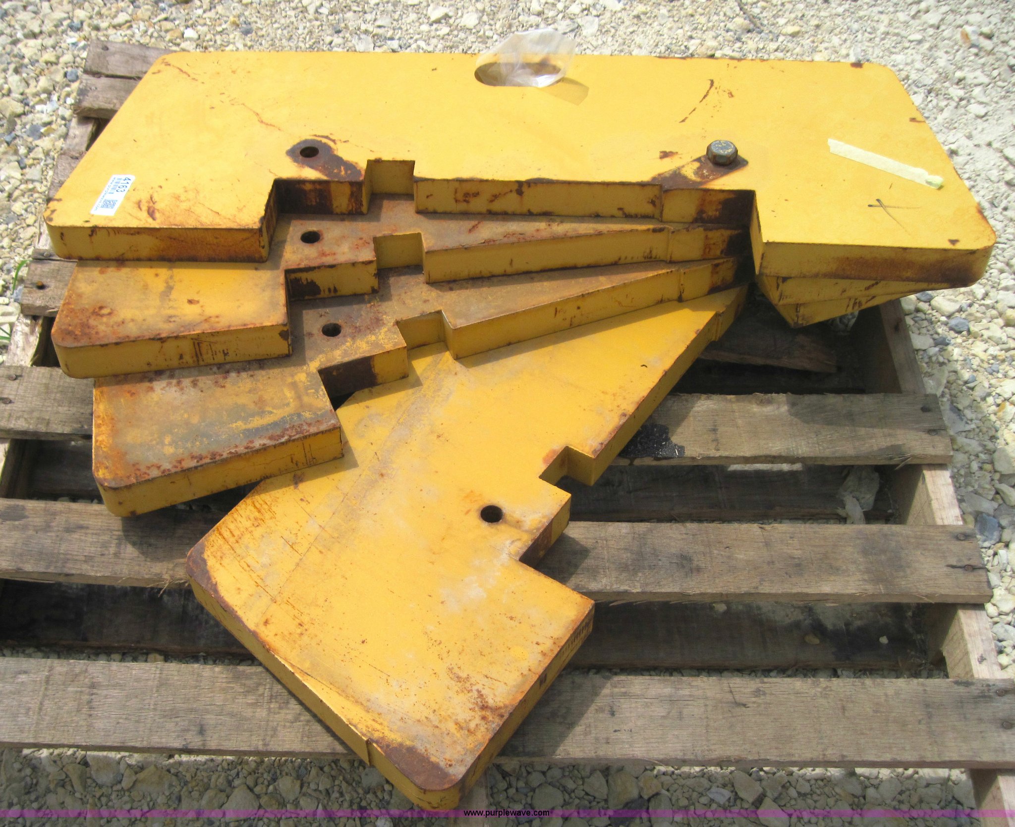 (4) Vermeer counter weights in Hutchinson, KS | Item 4163 sold | Purple ...