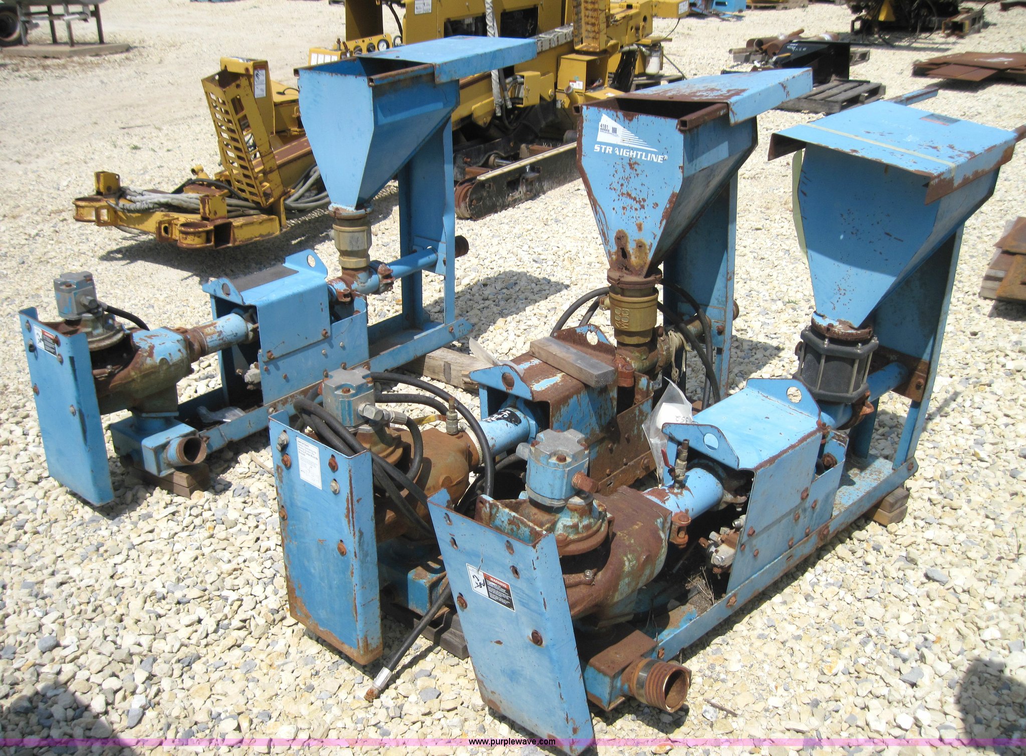 (3) Straightline mud mixers with hydraulic motor in Hutchinson, KS ...