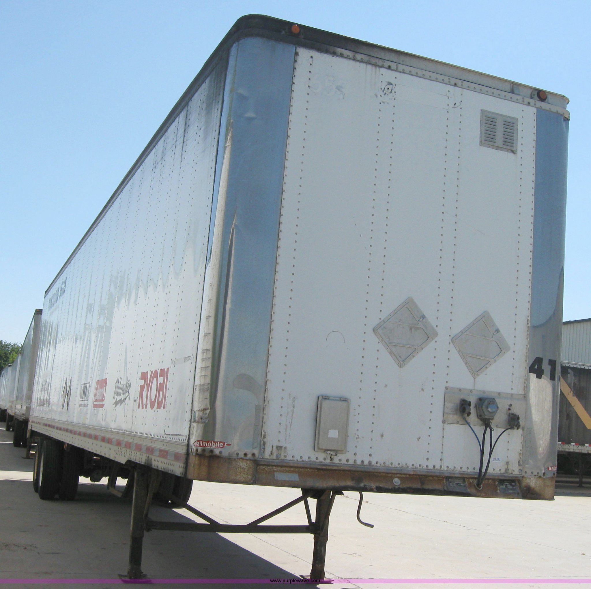 1996 Trailmobile 48' van trailer in Spring Hill, KS | Item 5146 sold ...