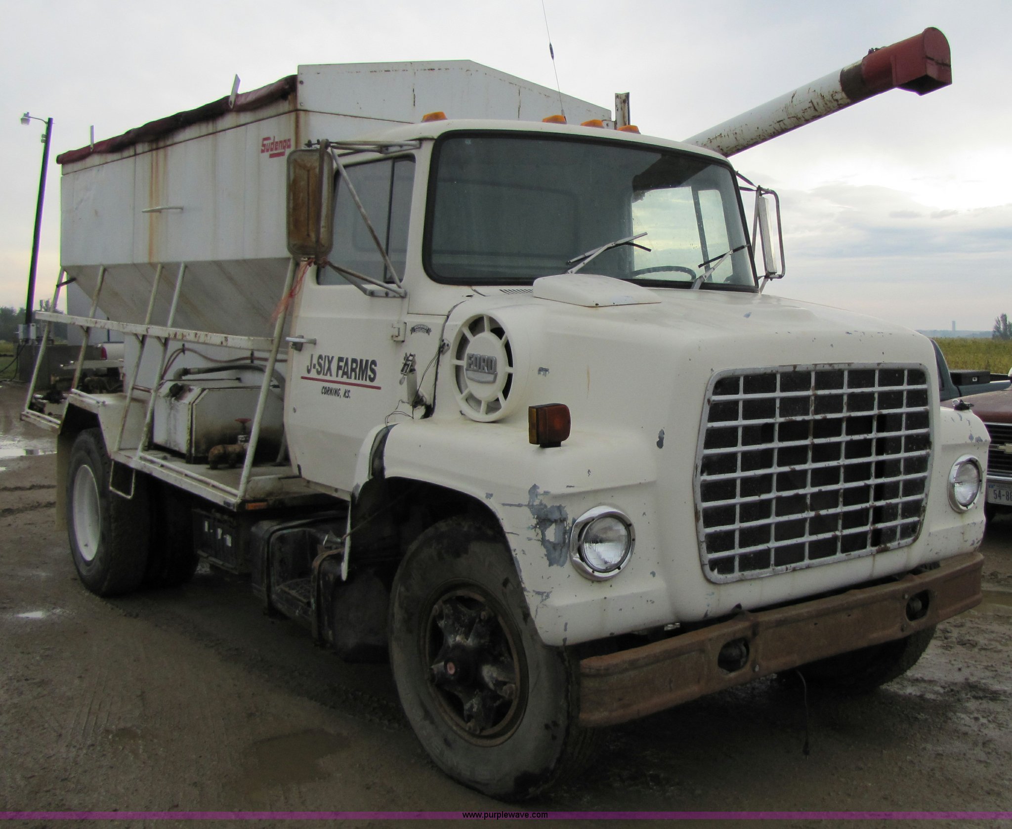 1978 Ford F7000 feed tender truck in Fairview, KS | Item 5264 sold ...