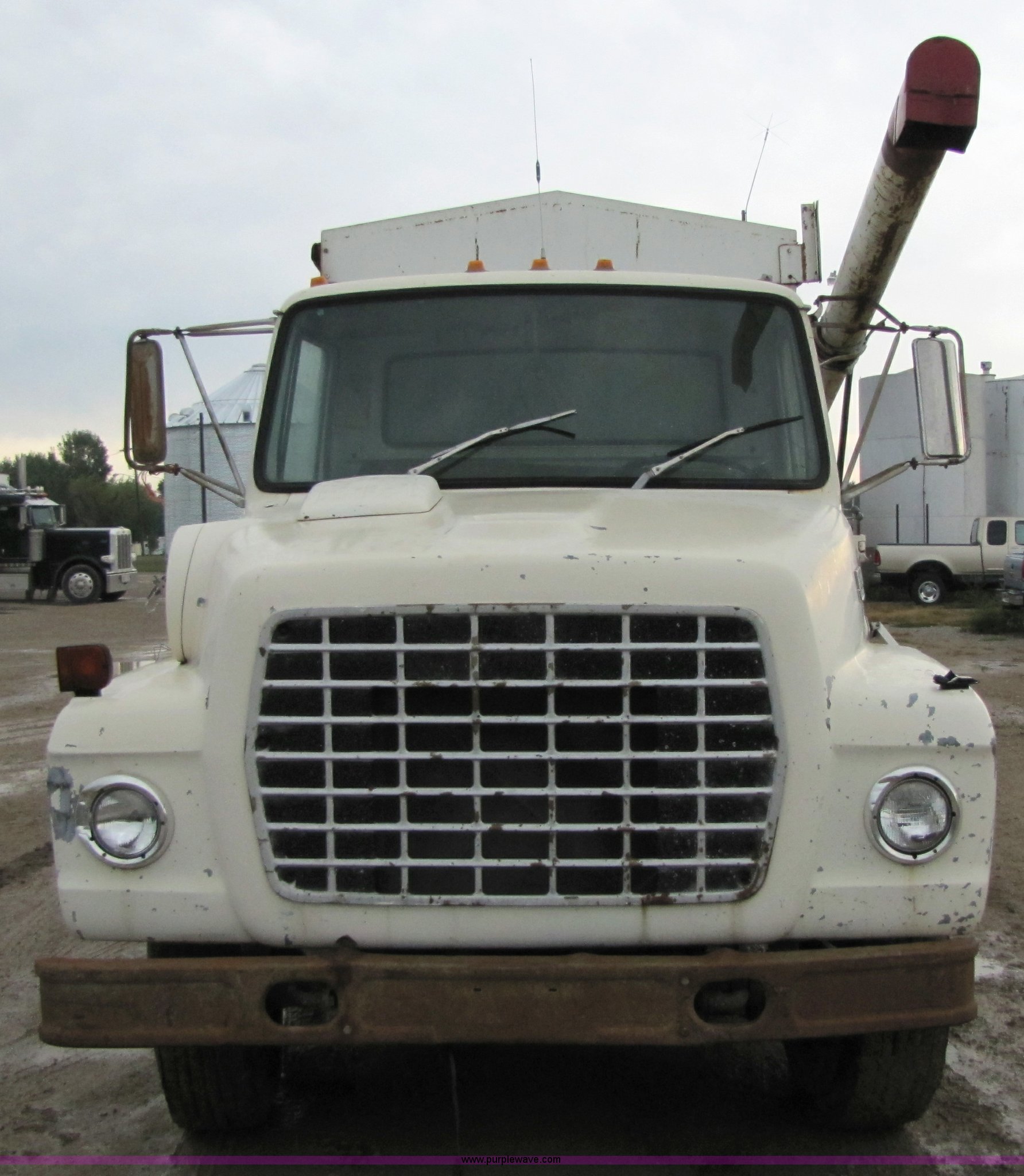 1978 Ford F7000 feed tender truck in Fairview, KS | Item 5264 sold ...