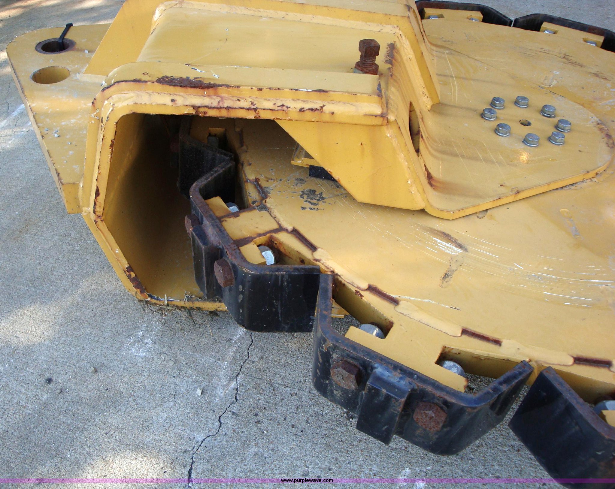 Vermeer compaction wheel in Gardner, KS | Item 1605 sold | Purple Wave