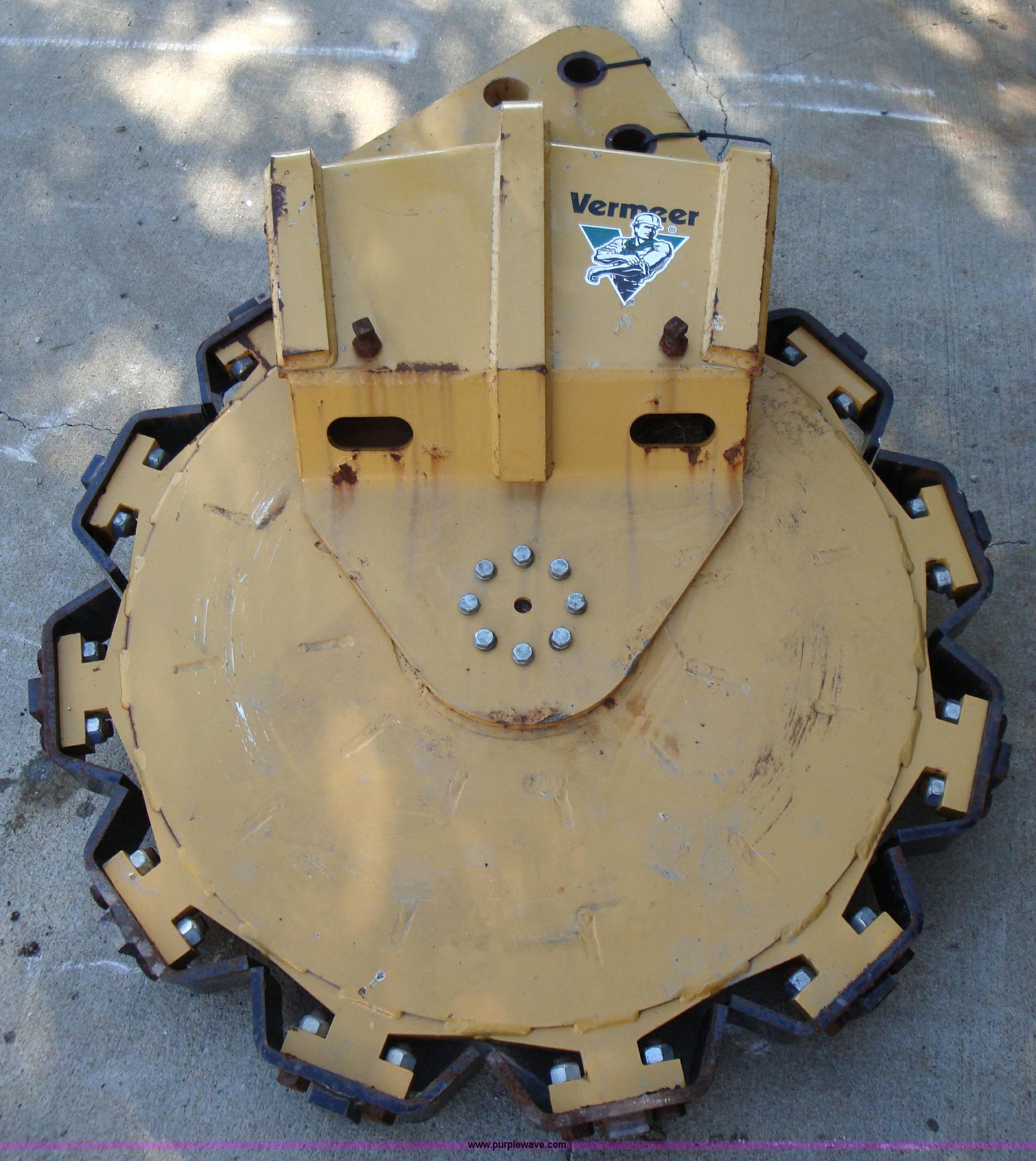 Vermeer compaction wheel in Gardner, KS | Item 1605 sold | Purple Wave