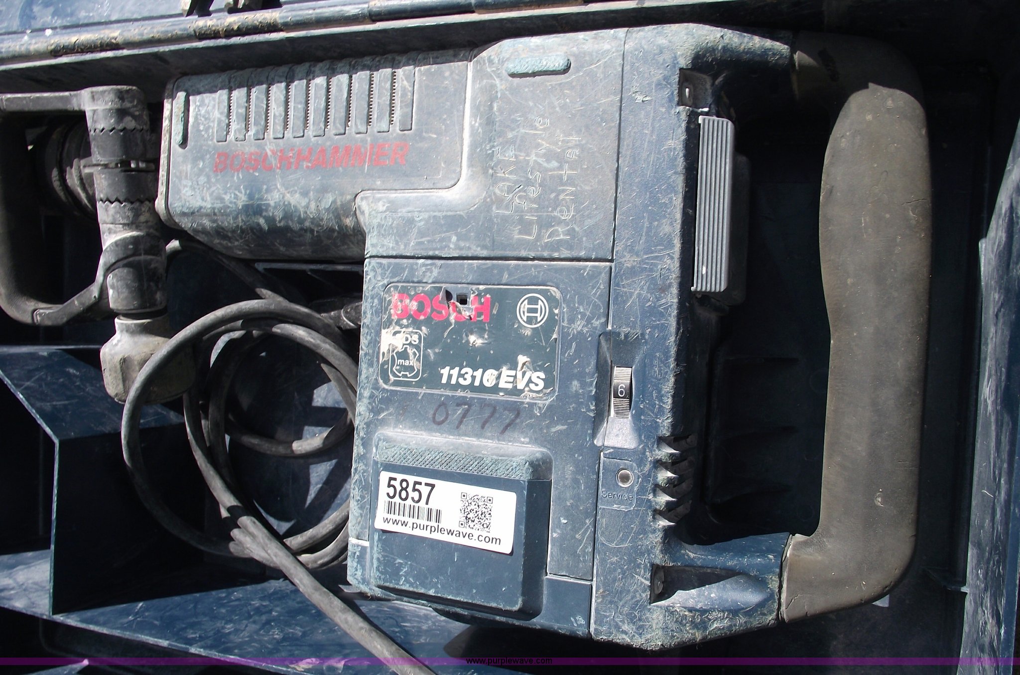 Bosch 11316EVS demolition hammer in Osage Beach, MO | Item 5857 sold ...
