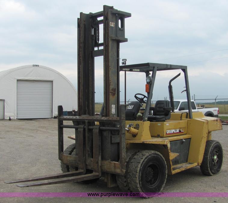 2002 Caterpillar DP70 forklift in Fredonia, KS | Item 4879 sold ...