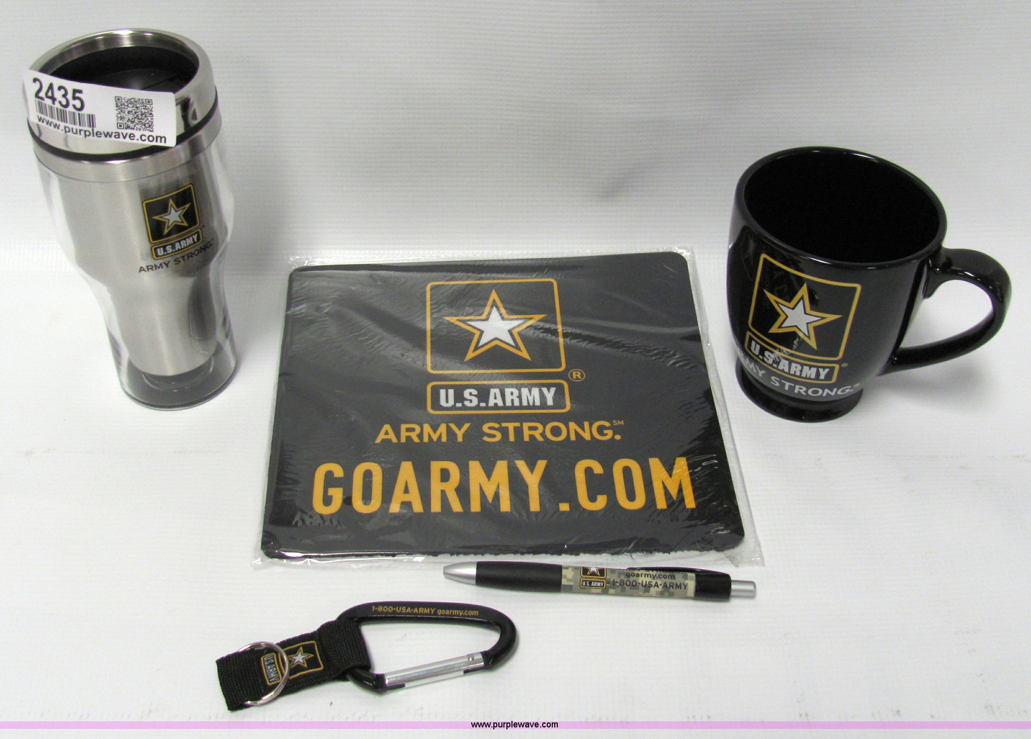 US Army gift set in Manhattan, KS | Item 2435 sold | Purple Wave