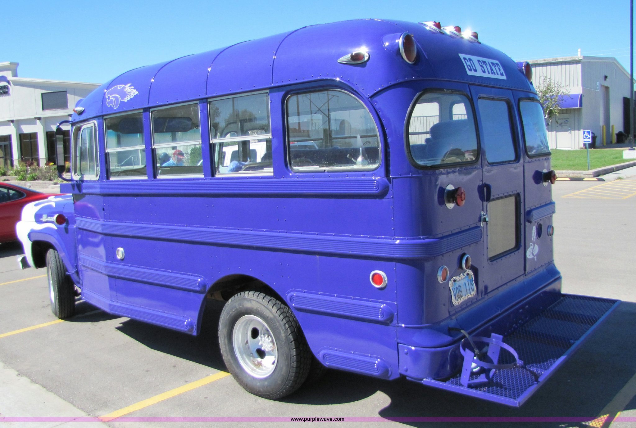 1959 Ford F350 bus in Manhattan, KS | Item 2513 sold | Purple Wave