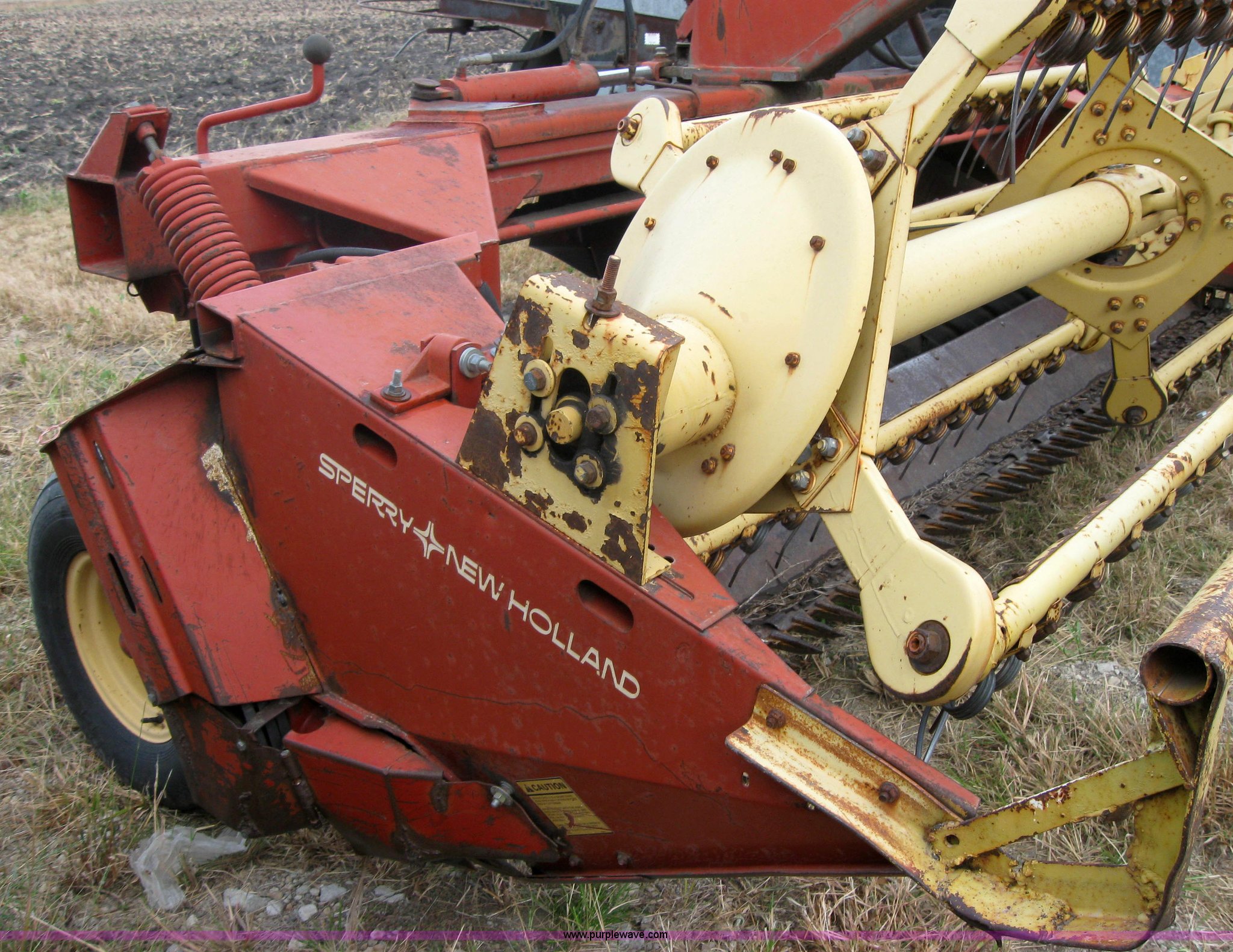 New Holland 499 sickle swather in Wamego, KS | Item 5245 sold | Purple Wave