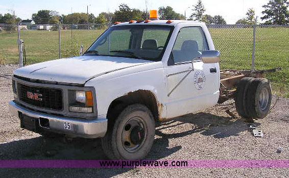 1995 GMC Sierra C3500 cab and chassis in Derby, KS | Item 5139 sold ...