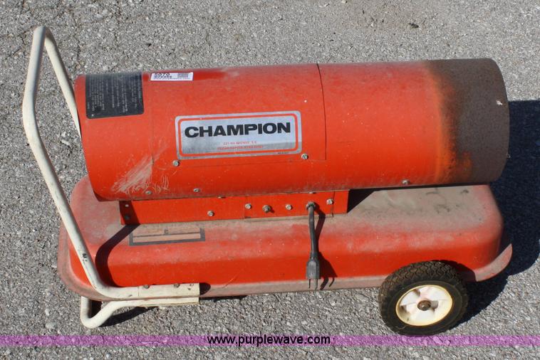 Champion I5SF portable space heater in Lawrence, KS | Item 5070 sold ...