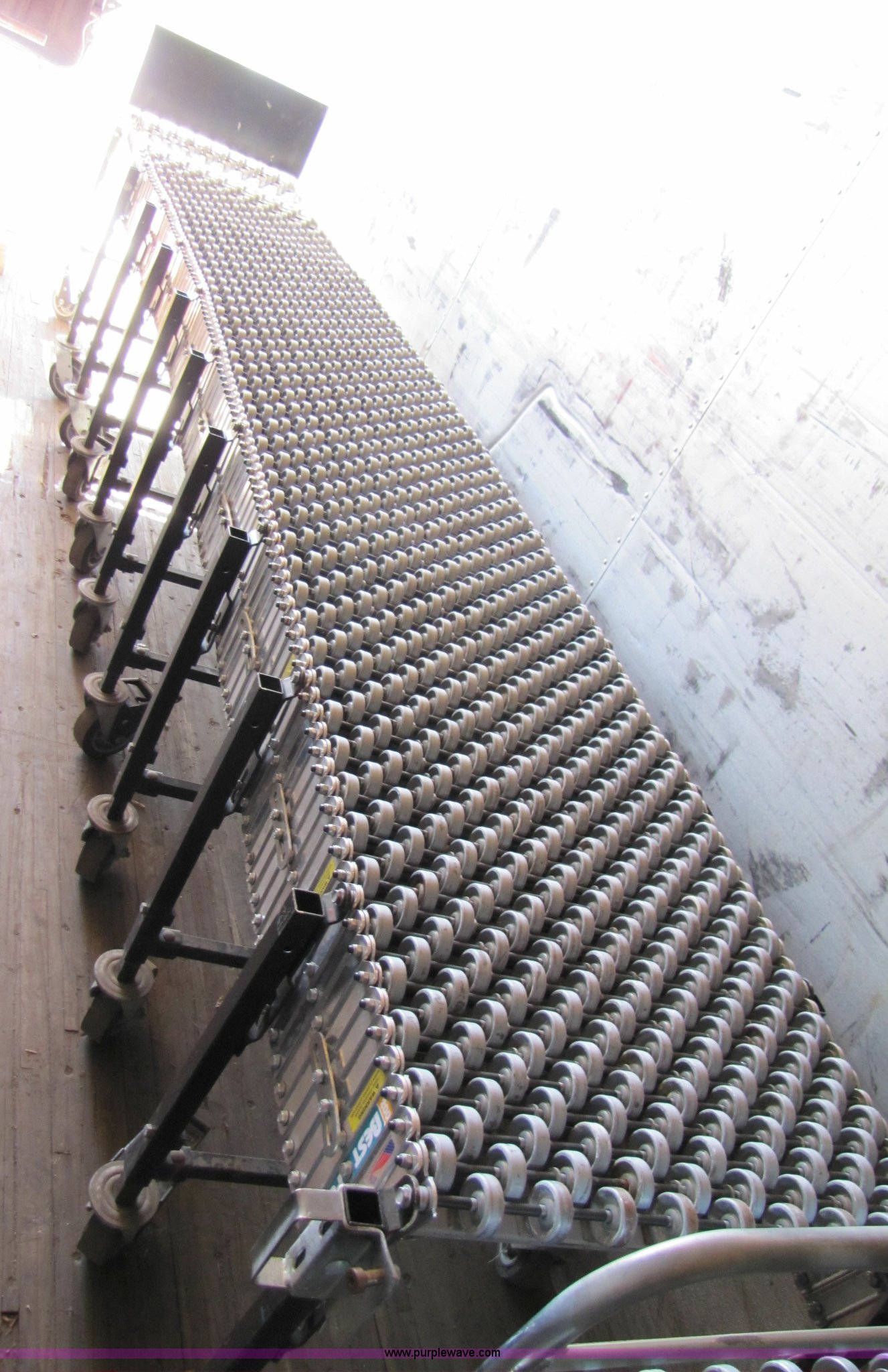 Best Flex 200 expandable conveyor in Fairview, MO | Item 3509 sold ...