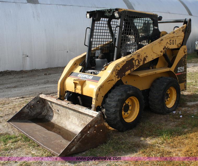 2006 Caterpillar 252B skid steer in Parker, KS | Item 4684 sold ...
